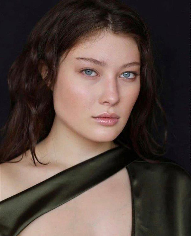 Vika Legend Models Management